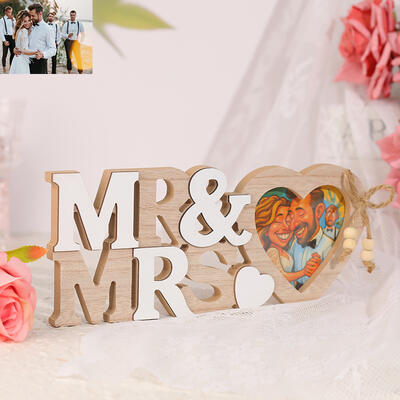 Personalized Mr & Mrs Cartoon Style Photo Frame Wedding Gift - Drawmade.com