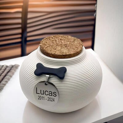 Personalized Pet Urns with Name and Date Commemorative Gifts - Drawelry.com
