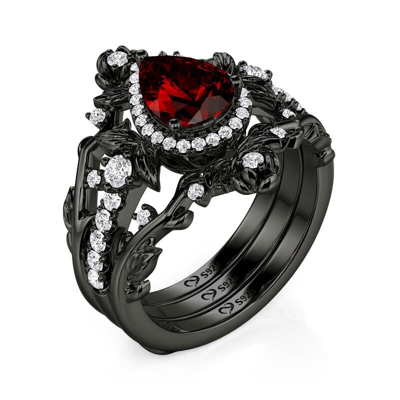 Jeulia Gothic Black Floral Pear Cut Engagement Ring Set - Jeulia Jewelry