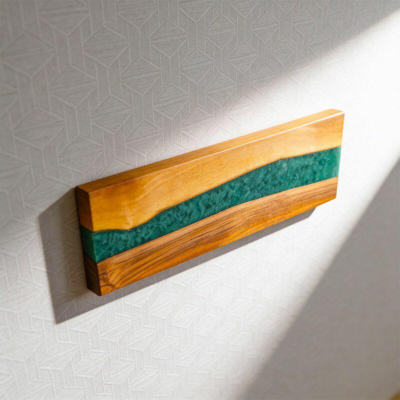 Simple Verdant Resin-Wood Wall-Mounted Magnetic Knife Holder ...